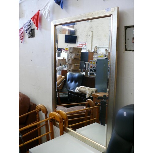 LARGE RECTANGULAR BEVELLED EDGE WALL MIRROR