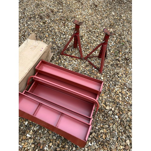 PAIR OF AXLE STANDS AND A NEW IN BOX ROEBUCK METAL CANTILEVER TOOL BOX