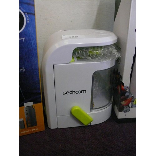 Mixed lot of new kitchenware - Pika vacuum juice bottle, Bevgo ...