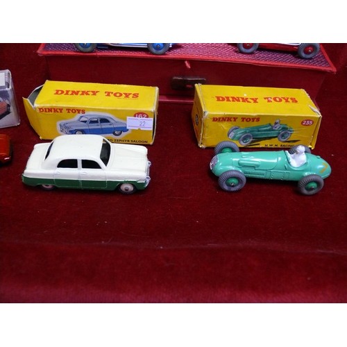 5 Small Dinky Matchbox vehicles boxed