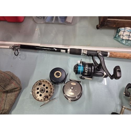 Rhino Extra all round 300 fishing rod with Jarvis Walker national reel ...