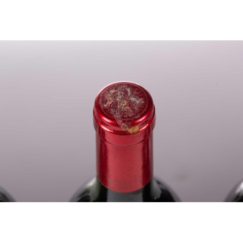 A twelve-bottle case of Chateau Palmer, Margaux, 1986, ullage upper mid ...