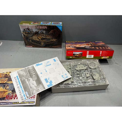 3 Dragon boxed tank model kits