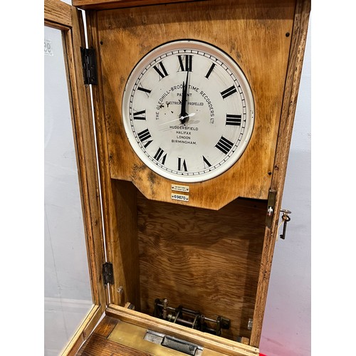 Early 20th century oak cased time recorder