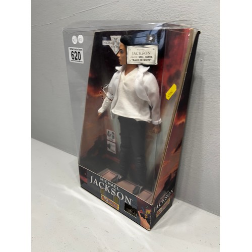 Michael Jackson boxed figure