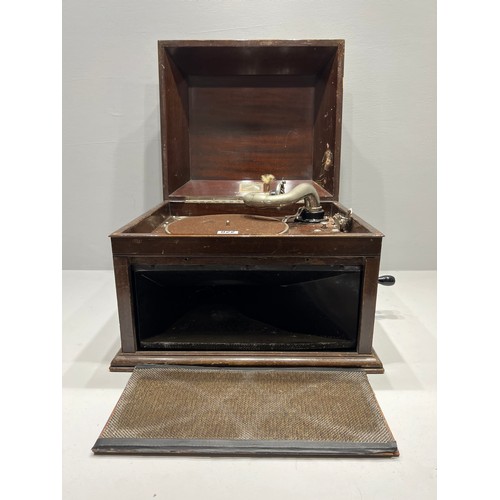 Table top gramophone