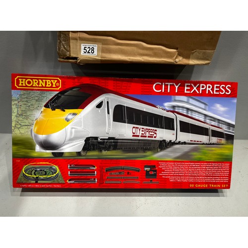 Hornby city express train set as new unused