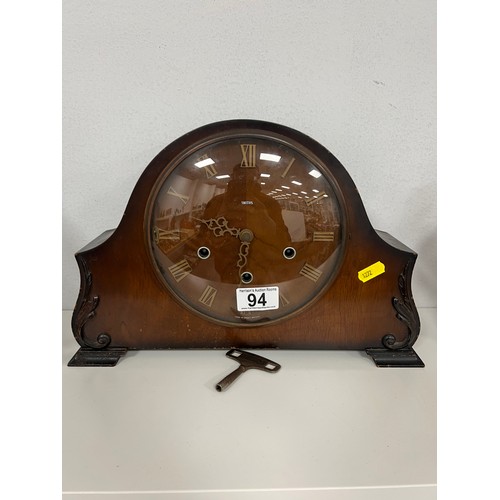 Smiths vintage 1930/40's mantle clock working with key