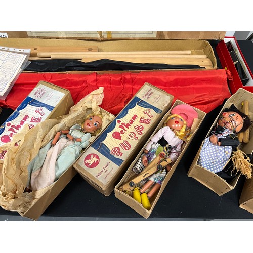 Vintage pelham puppet theatre + 6 pelham puppets all in orignal boxes