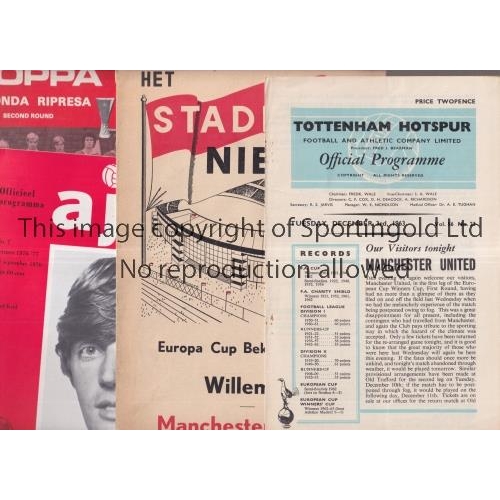 MANCHESTER UNITED Forty six programmes for the European matches away ...