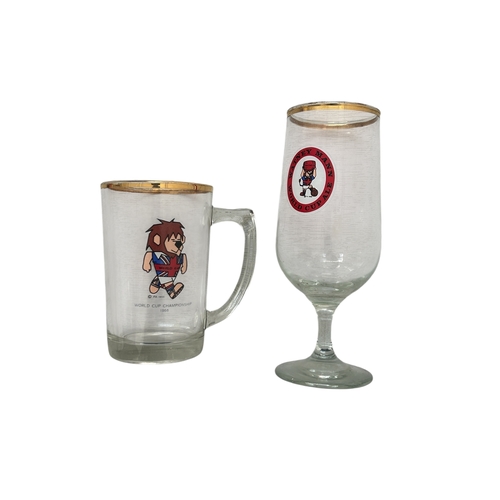 X2 1966 WORLD CUP ENGLAND GLASSES, X1 WATNEY MANN SPECIAL PALE ALE ...