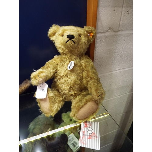 A Steiff 'Teddybar 1920' with label and button in ear