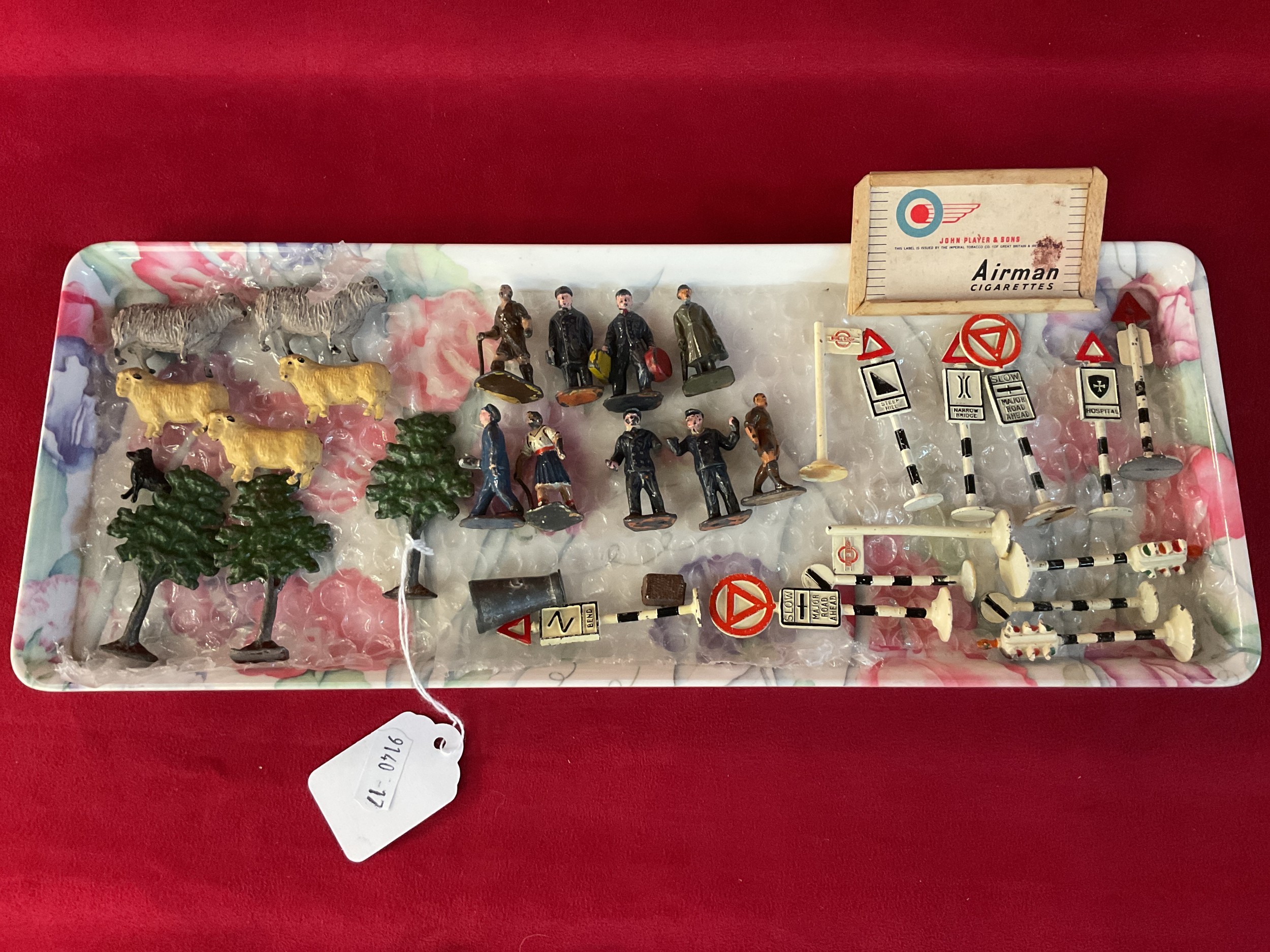 A mixed selection of lead figures to include railway staff and ...