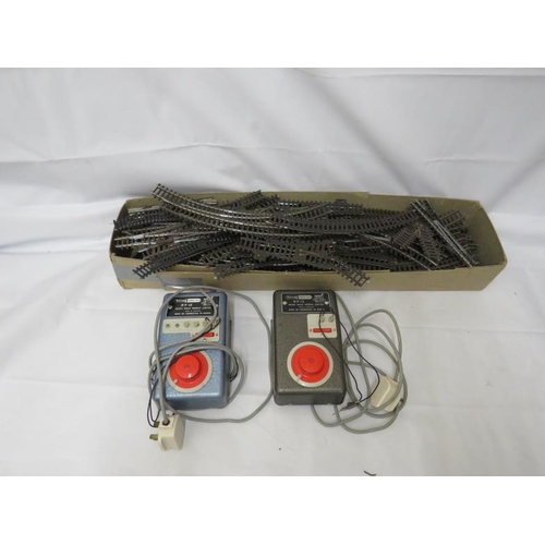 Hornby 00 Track, level crossings, curves, straights & Triang power unit ...