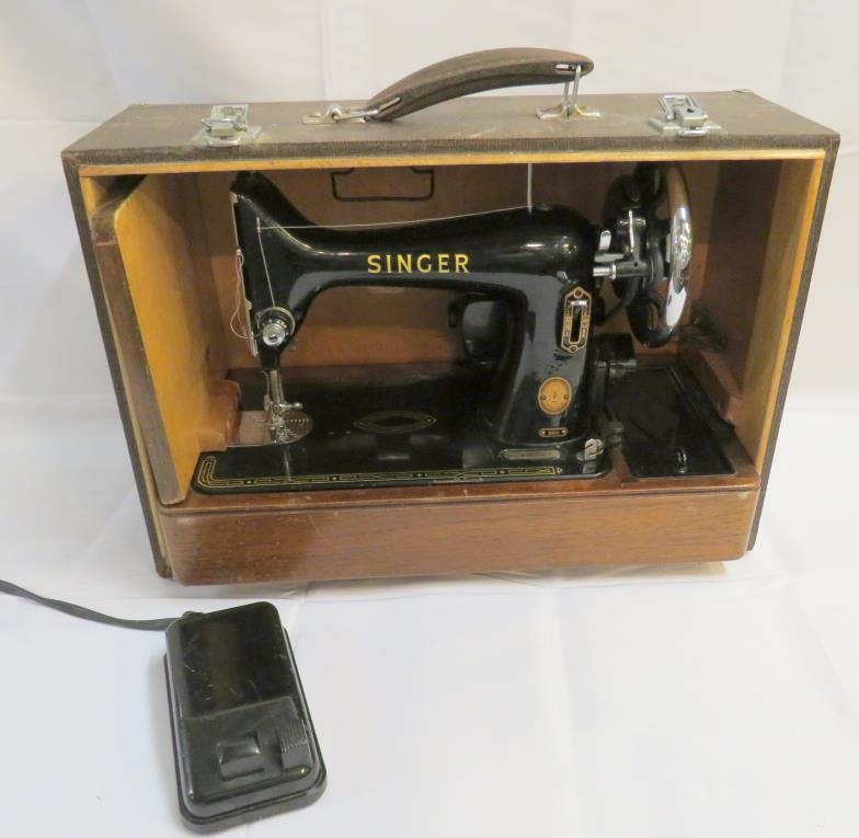 Black Singer Sewing Machine For Sale at Carroll Zabala blog
