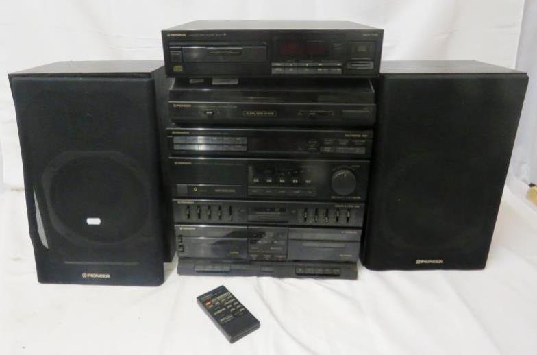Pioneer Stereo Cassette Tape Deck Receiver model RX-Z71L & Turntable PL ...
