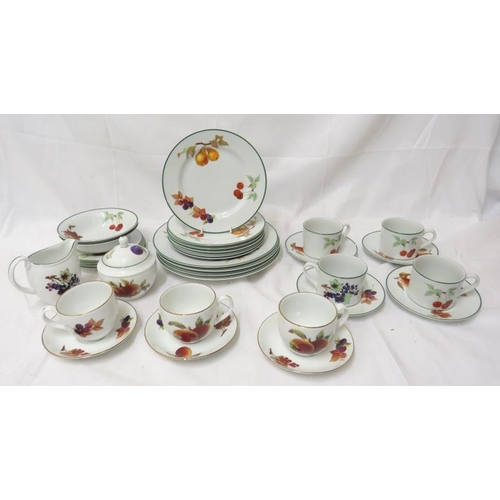 Evesham Vale 4 cups, saucers, side plates, tea plates & dinner plates ...