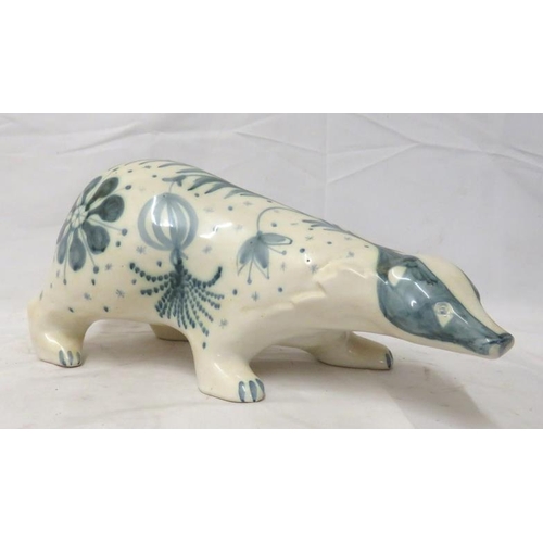 David Sharp Rye Pottery Badger Decorated in blue & white approx. 33cm L