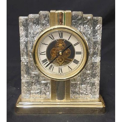 Rhythm Quartz Mantel Clock in glass surround approx. 17cm x 21cm