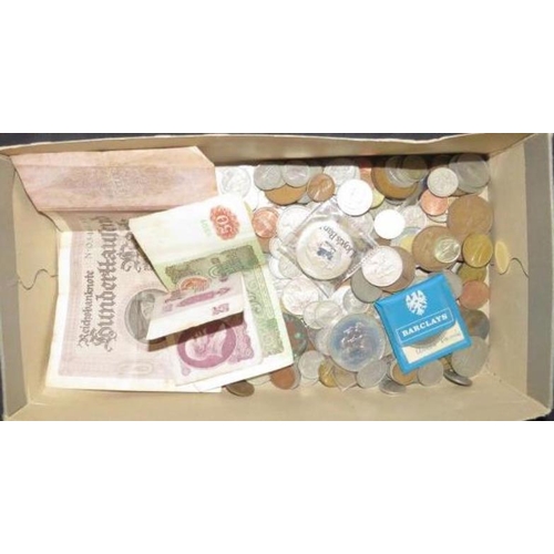 Commemorative Crowns, foreign bank notes, world coins, pre decimal British