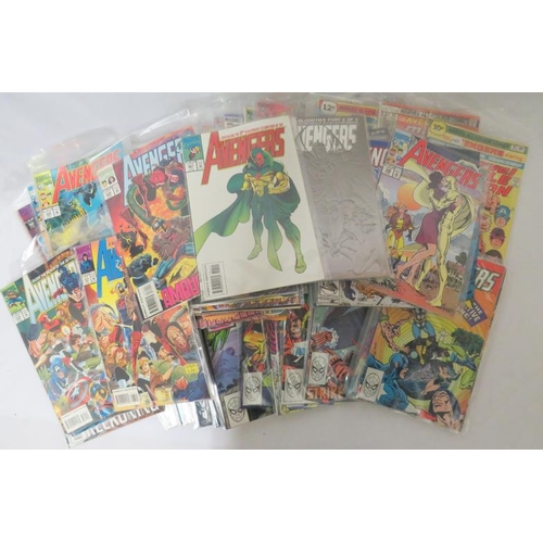Marvel Comics: Box of approx. 100 Marvel Avengers Comics incl. issues ...