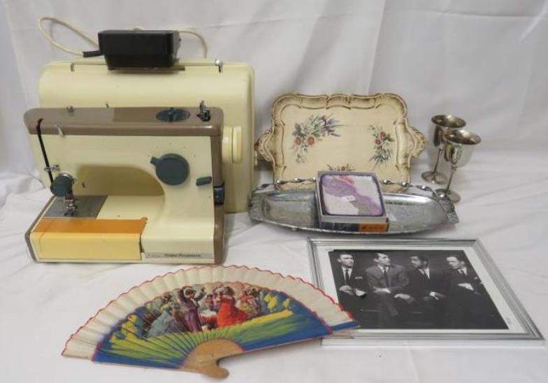 Frister & Rossmann Cub Sewing Machine in white plastic case & chrome ...