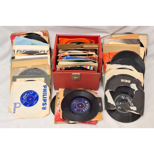 Records/45 rpm incl. Frankie Vaughan, Billy Fury, The Seekers, Shirley ...