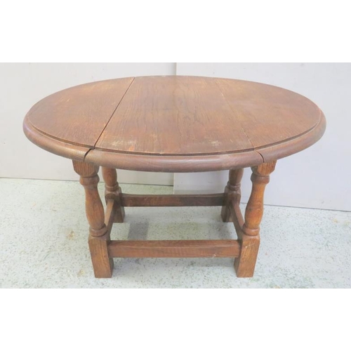Small Drop Flap Table with swivel top approx. 62cm W x 54cm D x 45cm H (A9)
