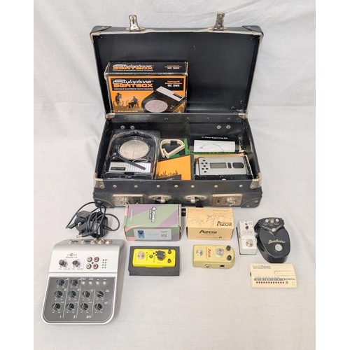 Boxed Stylophone Beat Box, small guitar tuner, micro looper pedal ...