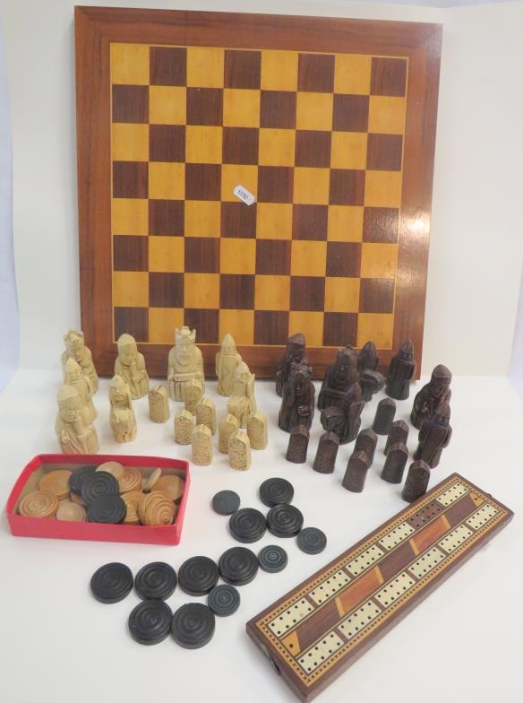 Wooden Chess Board, composition chess pieces & draught pieces