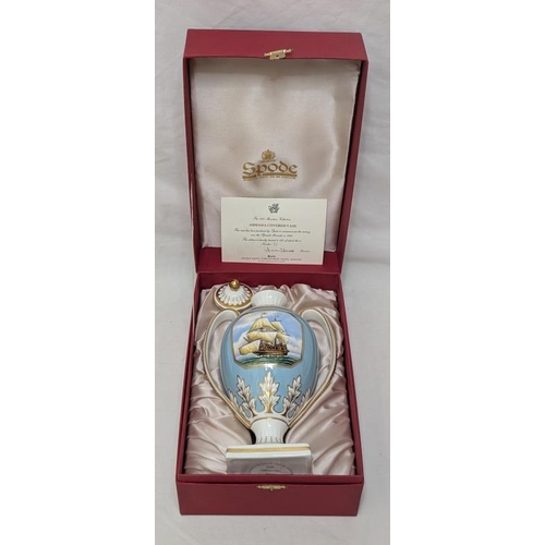 Spode Lidded Urn Vase in presentation case produced for the victory of ...