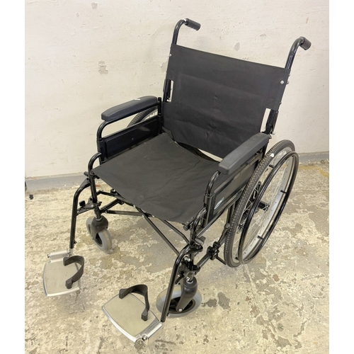 Low Max Wheelchair (BW)