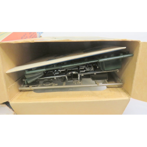 Plastic Model Kits: Matchbox 1:32 Aston Martin, Hales 1:32 Aston Martin ...