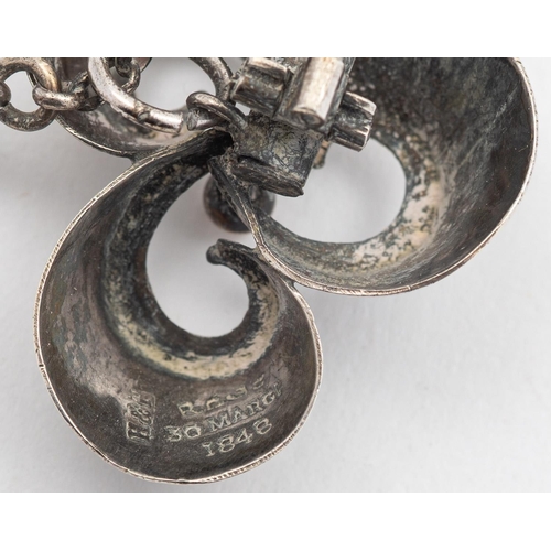 A Henry Ellis patent safety chain and silver bar brooch/ pin by ...