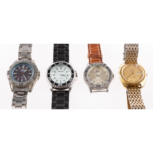 Omega Bulova Electronic gentleman's gold-plated wristwatch the dial ...