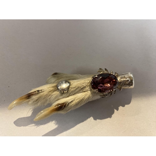 Hallmarked Silver Claw Brooch