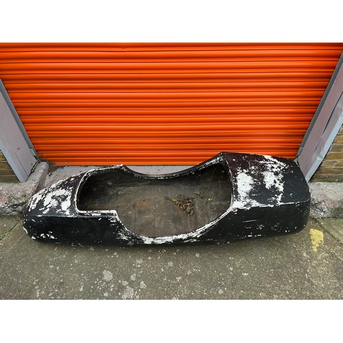 Vintage squire side car pod in need of refurbishment.
