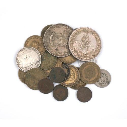 A MISCELLANEOUS COLLECTION OF COINS