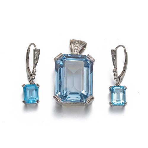A SUITE OF TOPAZ AND NATURAL DIAMOND JEWELLERY