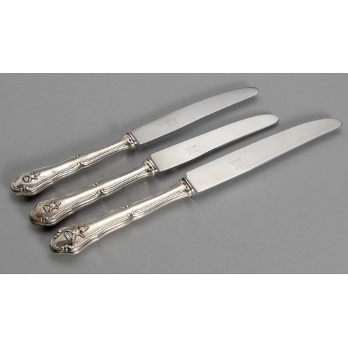 THREE SILVER KNIVES, IMPRESSED .800