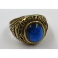 London University 9ct gold fraternity ring, 10.9g