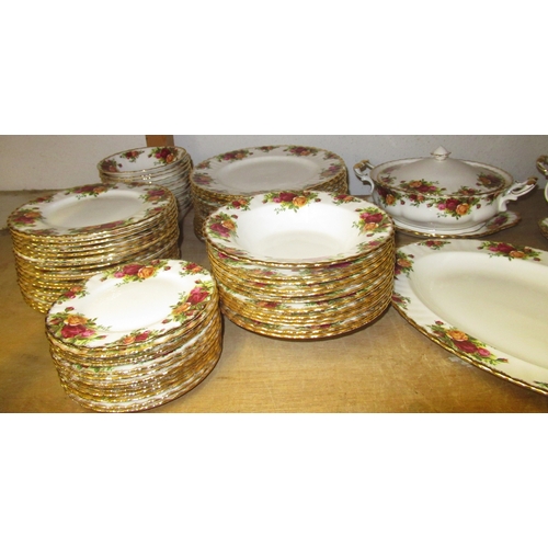 An extensive Royal Albert Old Country Roses pattern dinner, tea and ...