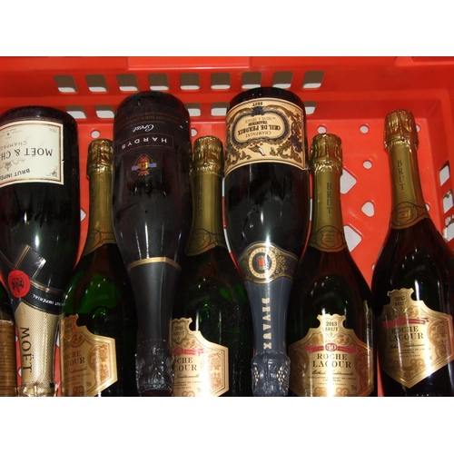 Roche Lacour Method Traditionel Cremant De Limoux, various dates, 12.5% ...