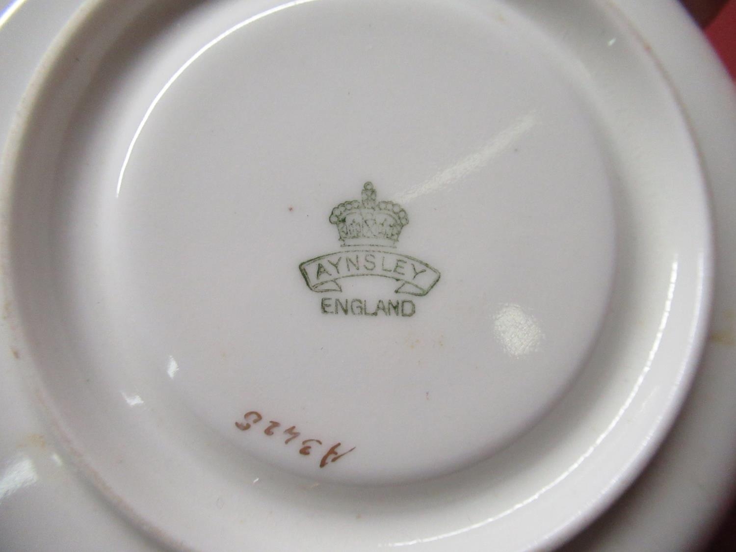 S. Fielding & Co (Ltd) Devon Ware 'Old - auctions & price archive