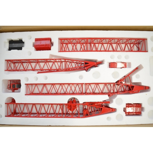 Boxed 1/50 scale Manitowoc 18000 Lattice Boom highly detailed crawler ...