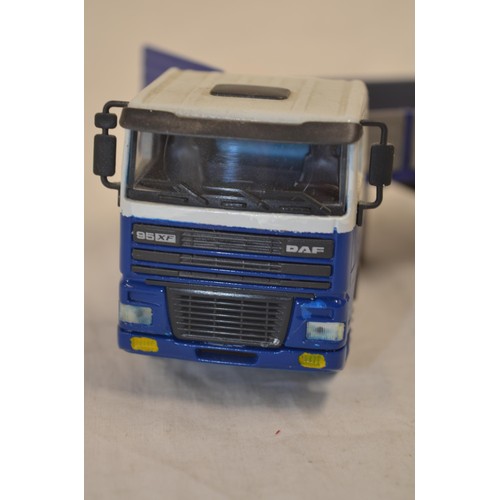 5 boxed 1/50 scale diecast truck models by JOAL including A DAF 95XF ...