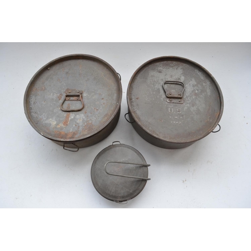 Two WW2 US military field cooking pots with lids, one stamped S.M.Co ...