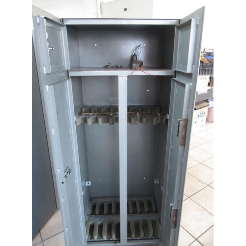 Steel two door gun cabinet for 16 guns, two locks with keys, W62cm ...