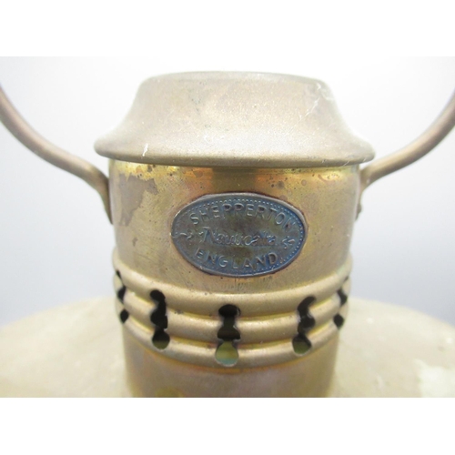 Brass Shepperton Nauticalia lamp, H31cm
