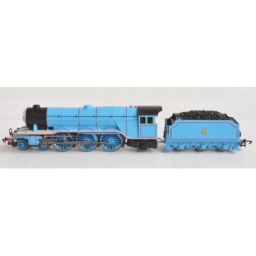 Hornby OO gauge R9291 Thomas & Friends DCC Ready 'Gordon The Blue ...